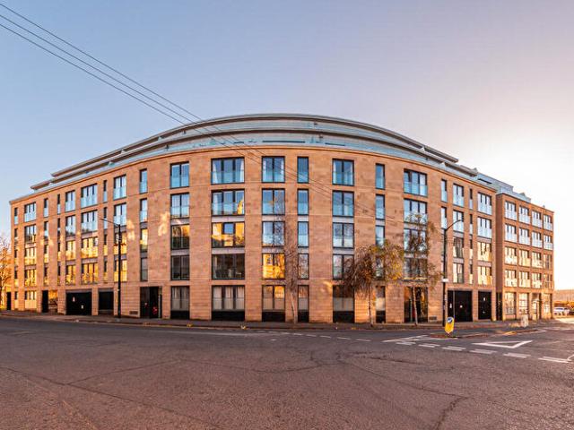 2 Bedroom Apartment To Rent In Minerva Street, Glasgow, G3