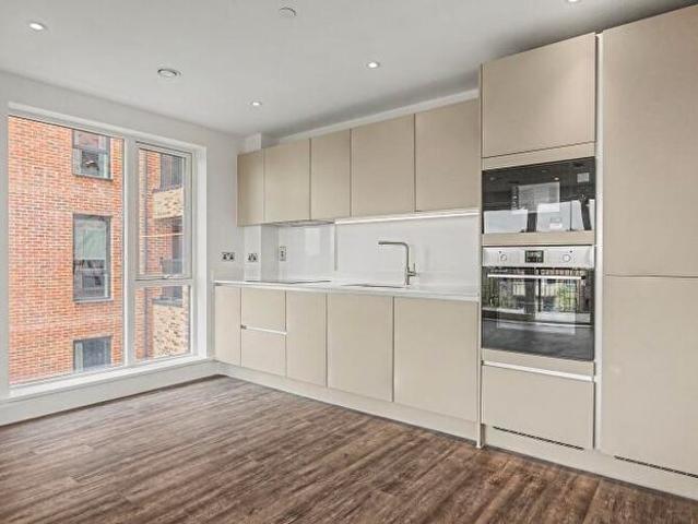 2 Bedroom Apartment To Rent In Munda Way, Oxford, OX2
