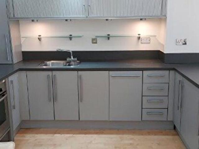2 Bedroom Apartment To Rent In Nottingham,, Fletchergate, NG1