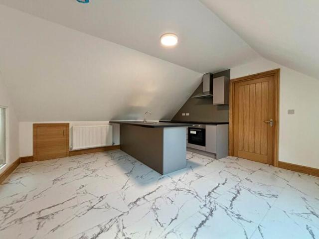 2 Bedroom Apartment To Rent In Sandy Lane, Blackdown, Leamington Spa, CV32
