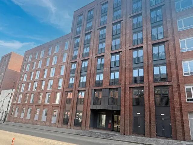 2 Bedroom Apartment To Rent In Sapphire Court, Bradford Street, Digbeth, B12