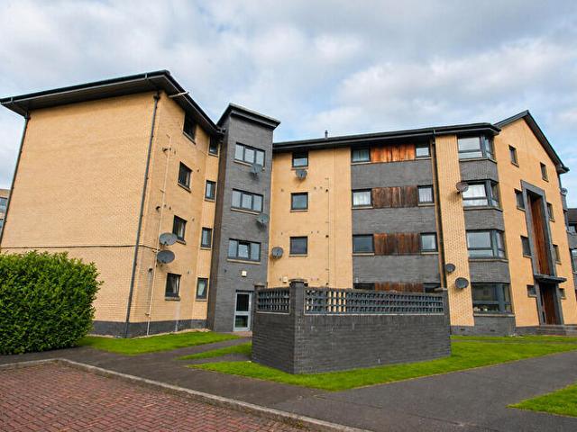 2 Bedroom Apartment To Rent In Silvergrove Street, Bridgeton, G40