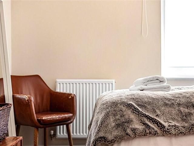 2 Bedroom Apartment To Rent In St. Clements Street, Oxford, Oxfordshire, OX4