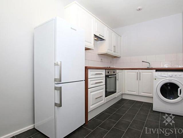 2 Bedroom Apartment To Rent In St Johns Court, LE8