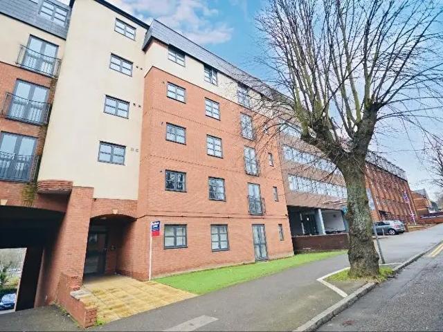 2 Bedroom Apartment To Rent In Station Road, NN15