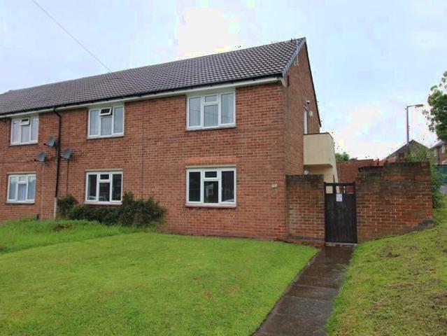 2 Bedroom Apartment To Rent In Sycamore Road, Stapenhill, DE15