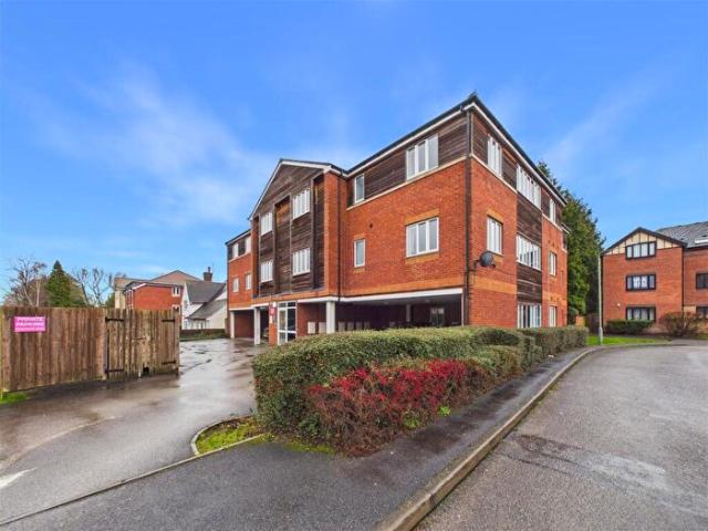 2 Bedroom Apartment To Rent In Pines Court, Black Swan Close, Woodthorpe, Nottingham, NG5