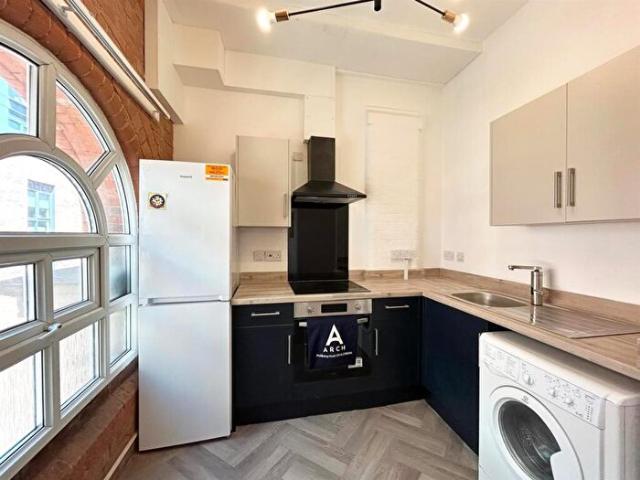 2 Bedroom Apartment To Rent In Professional Apartment, York Street, Leicester, LE1
