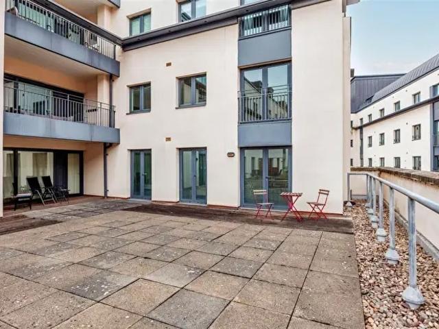 2 Bedroom Apartment To Rent In Regent House, The Parade, Leamington Spa, CV32