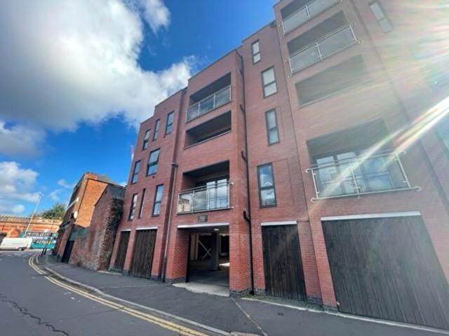 2 Bedroom Apartment To Rent In Regent Street, Leicester, LE1