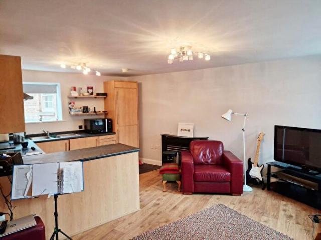 2 Bedroom Apartment To Rent In Weekday Cross Building, Pilcher Gate, Nottingham, Nottinghamshire, NG1