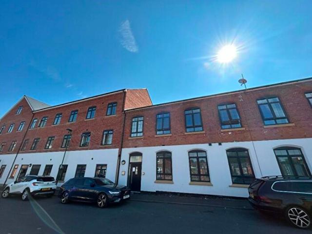 2 Bedroom Apartment To Rent In Westbridge House, Holland Street, Nottingham, NG7