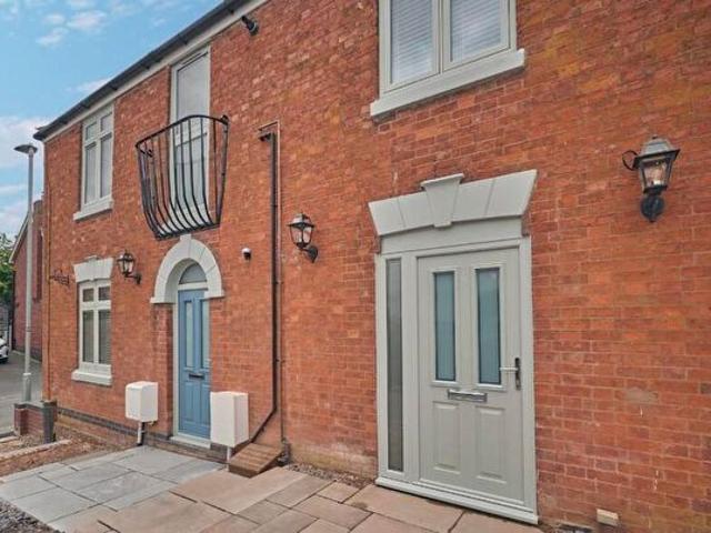 2 Bedroom Apartment To Rent In Windsor Street, Burbage, LE10