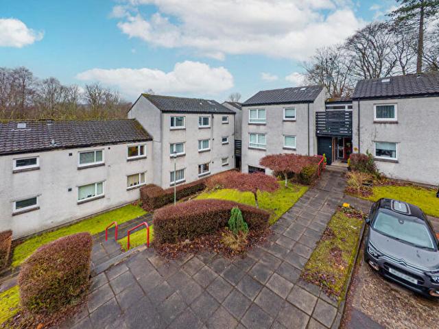 2 Bedroom Apartment To Rent In The Riggs, Milngavie, Glasgow, G62