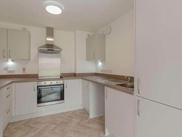 2 Bedroom Apartment To Rent In Thread Court, Glasgow, G40