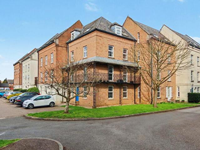 2 Bedroom Apartment To Rent In Victoria Place, Banbury, OX16