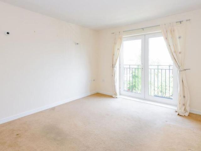 2 bedroom apartment to rent Ingles Drive, Worcester, WR2