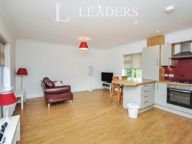 2 bedroom apartment to rent Joydens, 85 Baston Road, Bromley, BR2