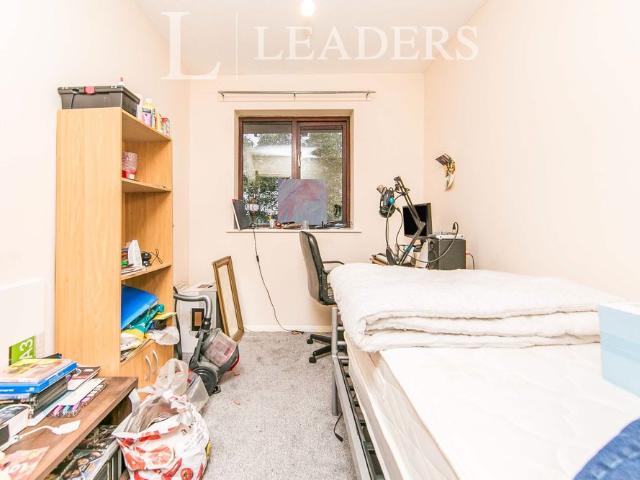 2 bedroom apartment to rent Oakstead Close, Ipswich, IP4