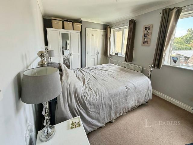 2 bedroom apartment to rent Mosbach Place, Lymington, Hampshire, SO41