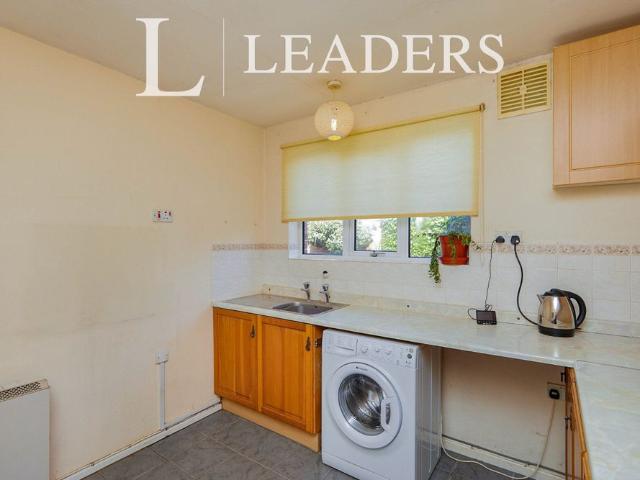 2 bedroom apartment to rent Manor Court Flats, Church Lane, Barrow on Trent, Derby, DE73