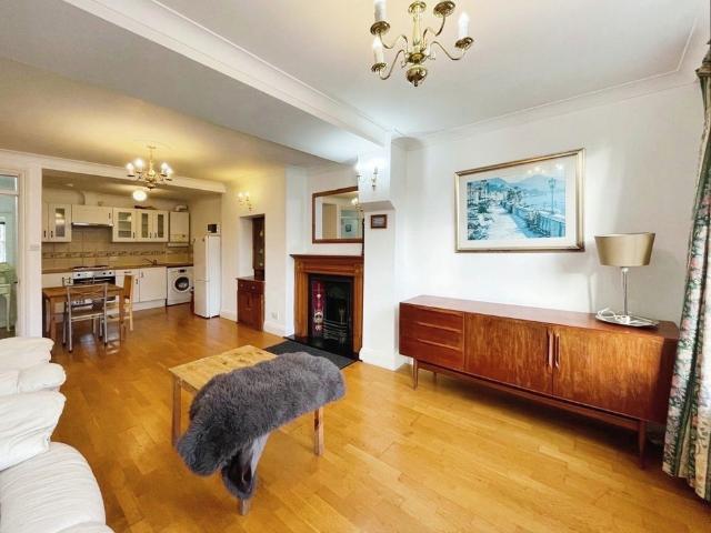 2 bedroom apartment to rent Mannington Place, Bournemouth, BH2