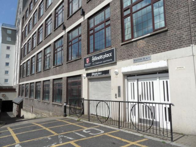 2 bedroom apartment to rent Midland Road, Luton, Bedfordshire, LU2