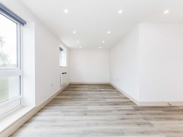 2 bedroom apartment to rent Mulgrave Road, Sutton, SM2