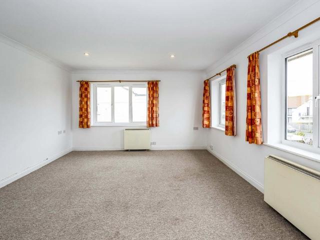 2 bedroom apartment to rent Southwood Road, Hayling Island, PO11