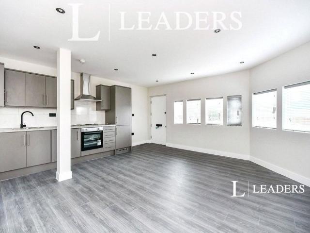 2 bedroom apartment to rent South Coast Road, Peacehaven, East Sussex, BN10