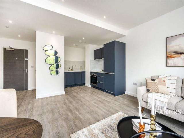 2 bedroom apartment to rent Silbury Boulevard, Milton Keynes, Buckinghamshire, MK9