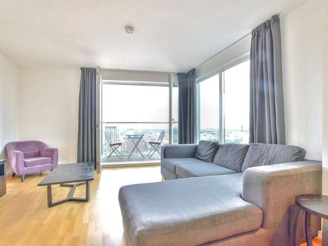 2 bedroom apartment to rent Skyline Central 2, 49 Goulden Street, Manchester, M4