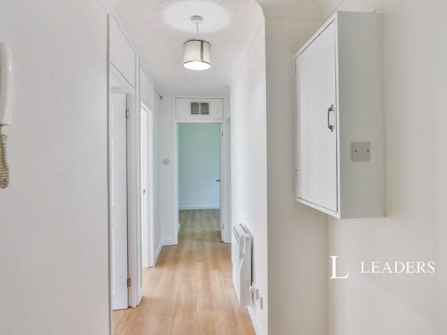 2 bedroom apartment to rent Skinner Street, Poole, Dorset, BH15