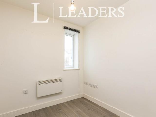 2 bedroom apartment to rent St. Johns Hill, Sevenoaks, TN13