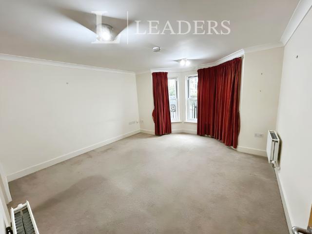 2 bedroom apartment to rent St. Matthews Gardens, Cambridge, CB1