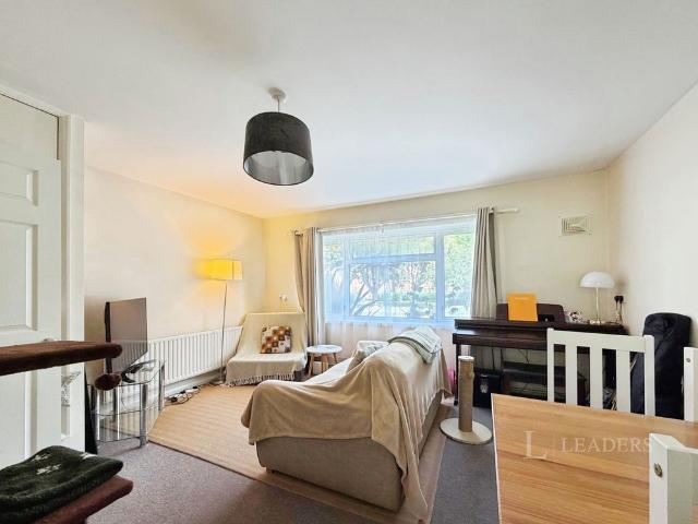 2 bedroom apartment to rent St. Pancras Gardens, Lewes, East Sussex, BN7