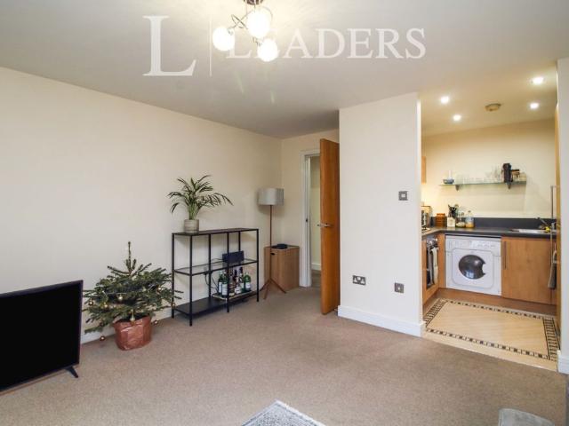 2 bedroom apartment to rent St. Wulstans Court, Bath Road, Worcester, WR5