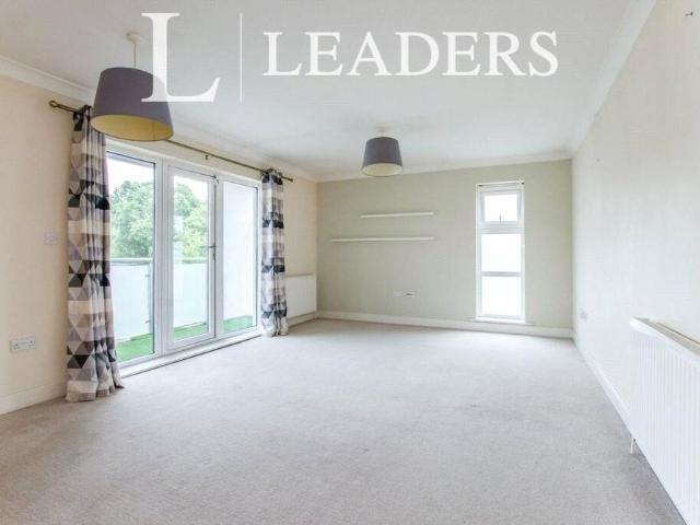 2 bedroom apartment to rent Surrey Road, Bournemouth, BH4