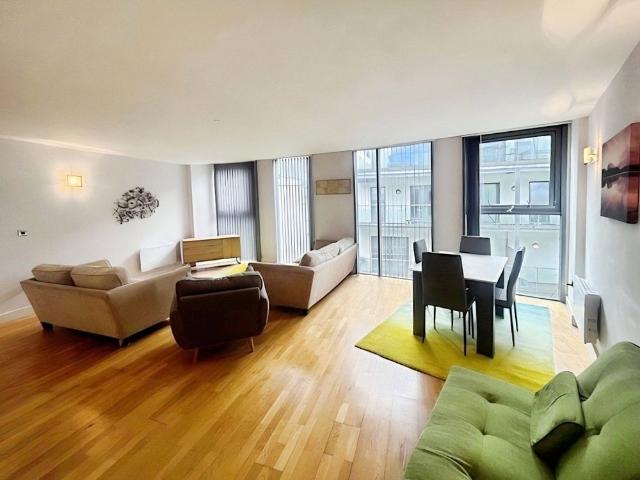 2 bedroom apartment to rent Pollard Street, Manchester, Greater Manchester, M4