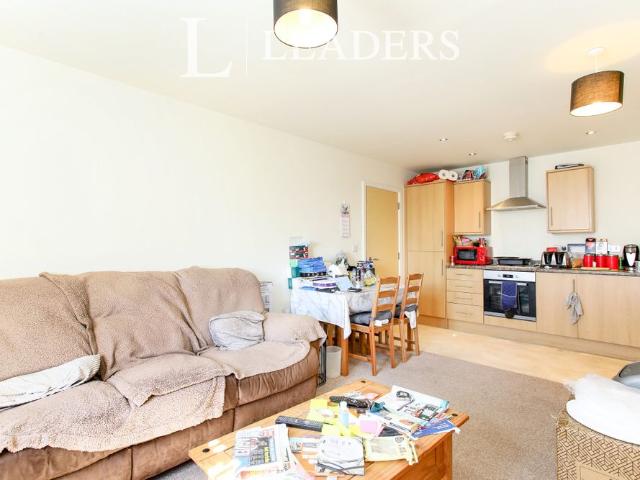 2 bedroom apartment to rent Partridge Close, Crewe, CW1
