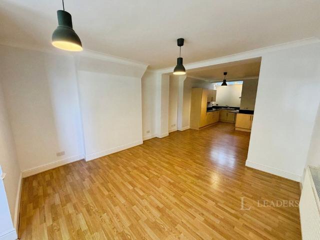 2 bedroom apartment to rent Queens Terrace, Southampton, Hampshire, SO14