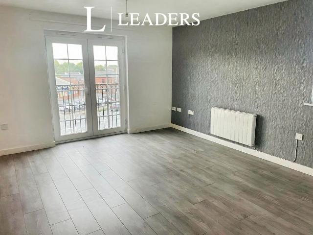 2 bedroom apartment to rent Regency Walk, Middlewich, Cheshire, CW10