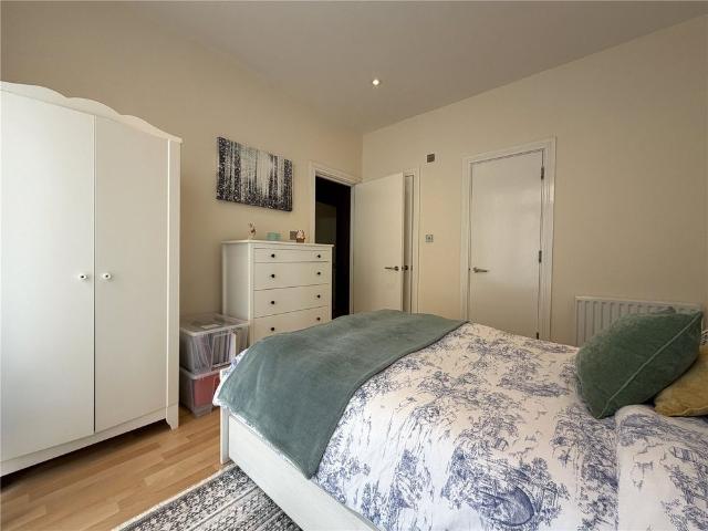 2 bedroom apartment to rent Woodstock Road, Croydon, CR0