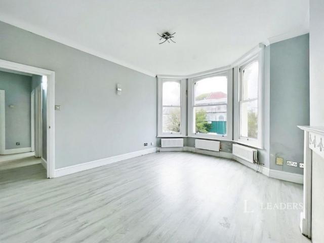 2 bedroom apartment to rent Westbourne Villas, Hove, East Sussex, BN3