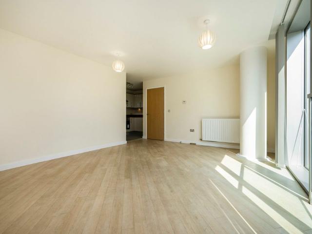 2 bedroom apartment to rent Witan Gate, Milton Keynes, Buckinghamshire, MK9