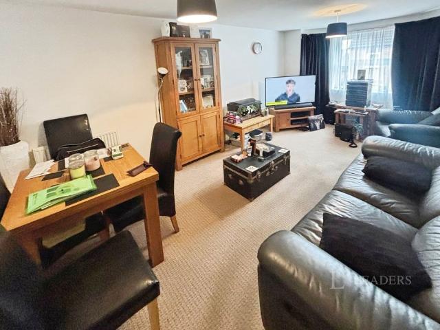 2 bedroom apartment to rent Thames Way, Hilton DE65