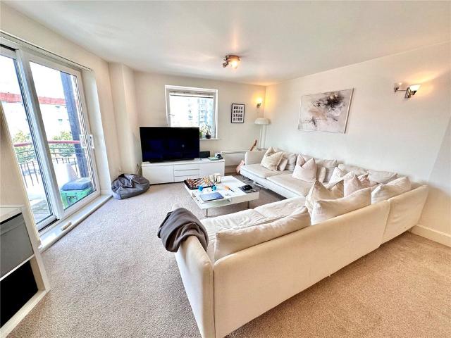 2 bedroom apartment to rent The Canalside, Gunwharf Quays, Portsmouth, Hampshire, PO1