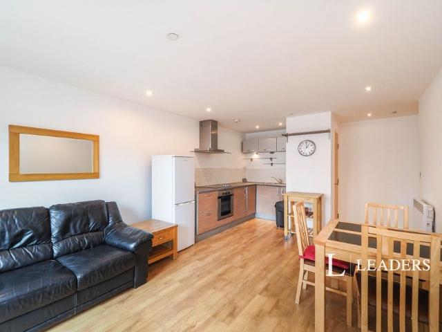 2 bedroom apartment to rent The Habitat, Woolpack Lane, Nottingham, NG1