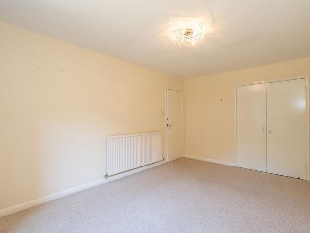 2 bedroom apartment to rent The Hornet, Chichester, PO19