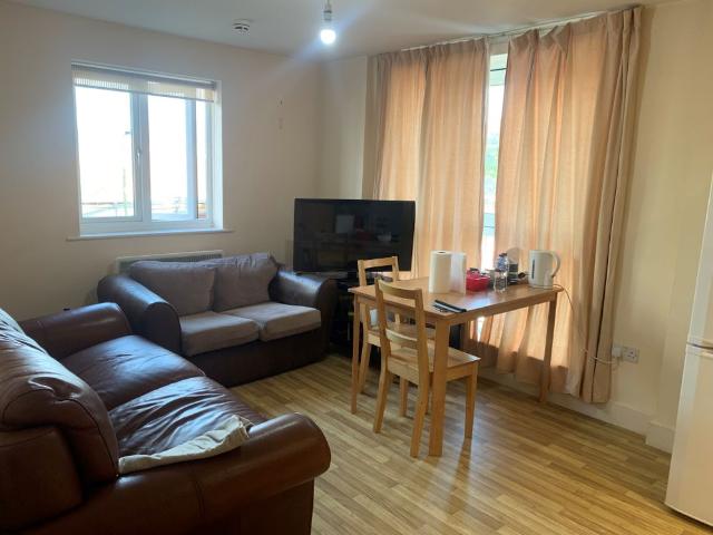 2 bedroom apartment to rent The Roundhouse, Gunwharf Quays, Portsmouth, Hampshire, PO1